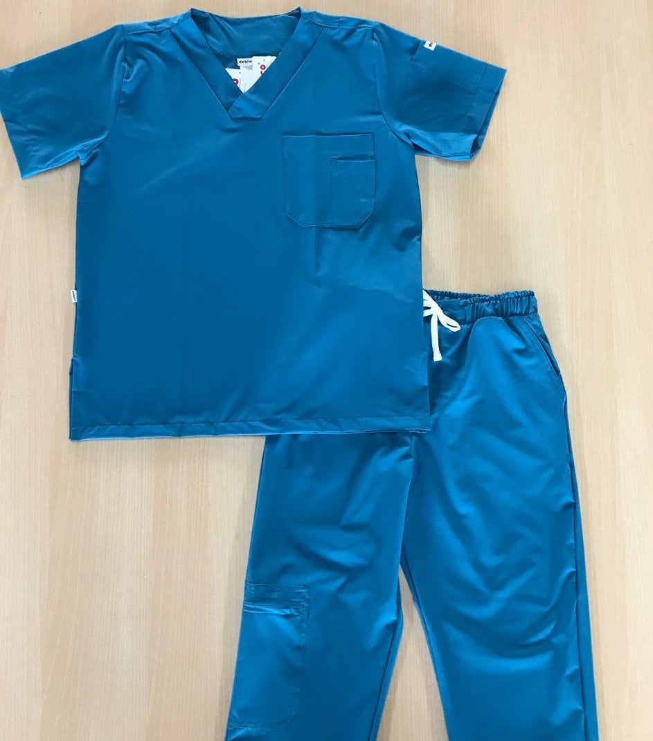 UNIFORME ANTIFLUIDOS JOGGER DEBLANCO – Deblanco S.A.S